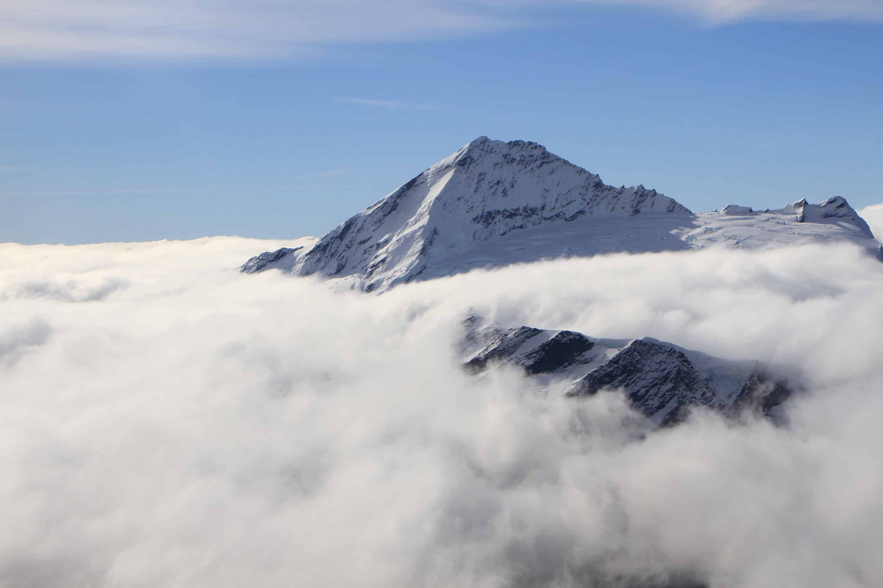 Mount Aspiring Ski Resort | Skiing in New Zealand | Mountainwatch