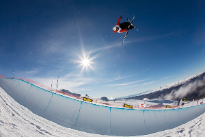 VIDEO & GALLERY - NZ Freeski Pro Halfpipe | Mountainwatch