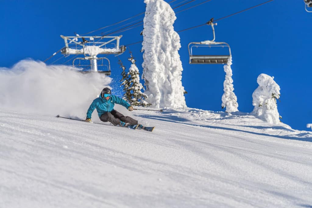 Top 10 Reasons to Visit Big White Ski Resort, Canada - Where Families ...