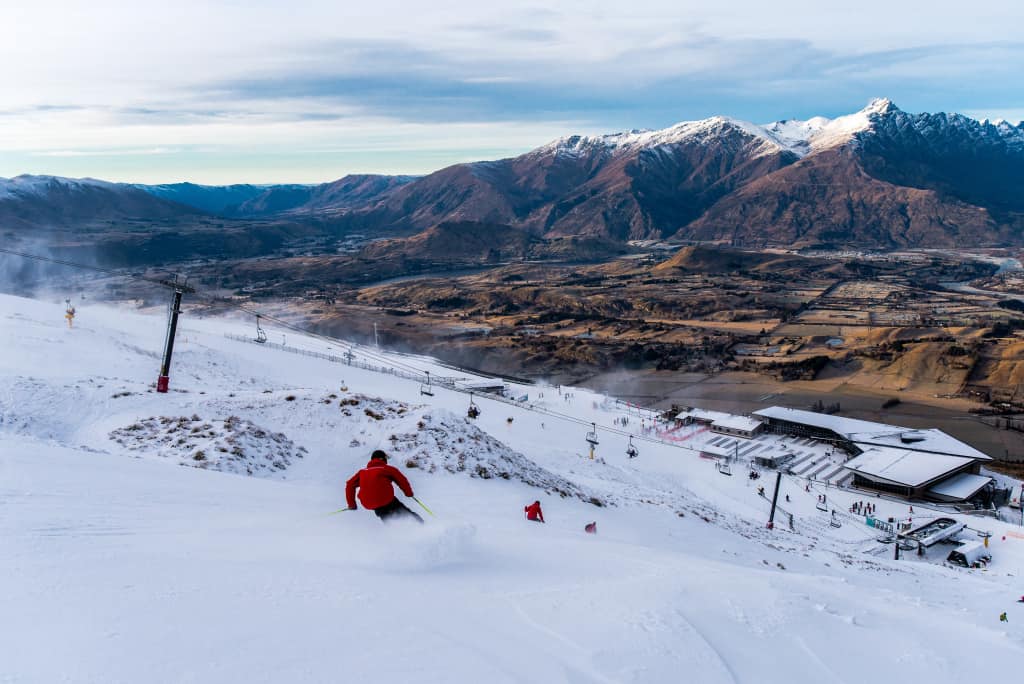 Mountainwatch Guide to Queenstown - The Snow, Fun and Adventure Capital ...