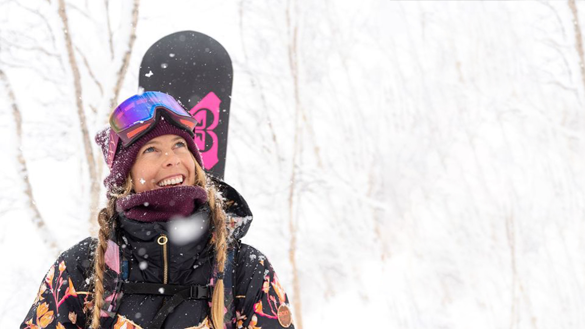 Torah Bright Snowboarding 2022