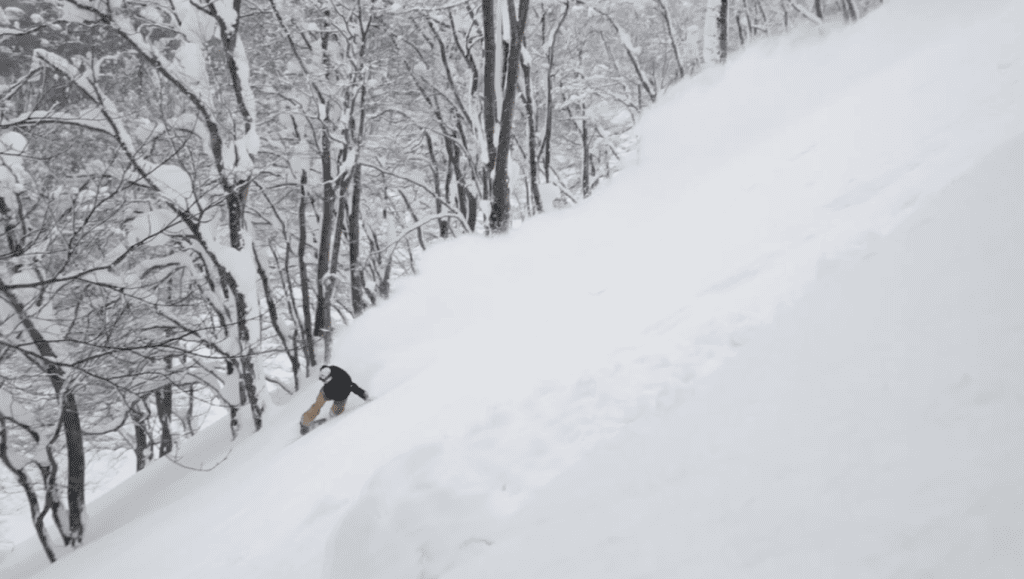 YES. Pyzel Snowboard - Video Review | Mountainwatch