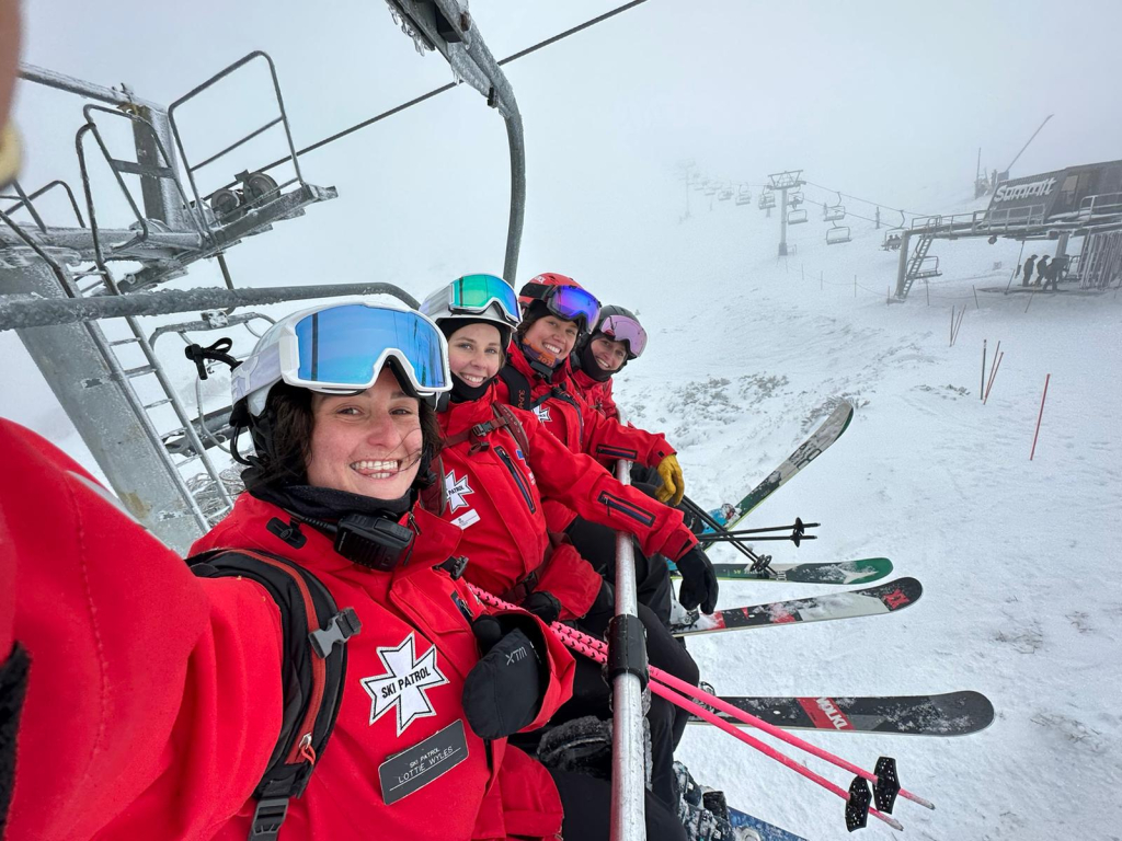 Buller’s Red Party Is Back - Fundraiser for Mt Buller Volunteer Ski ...