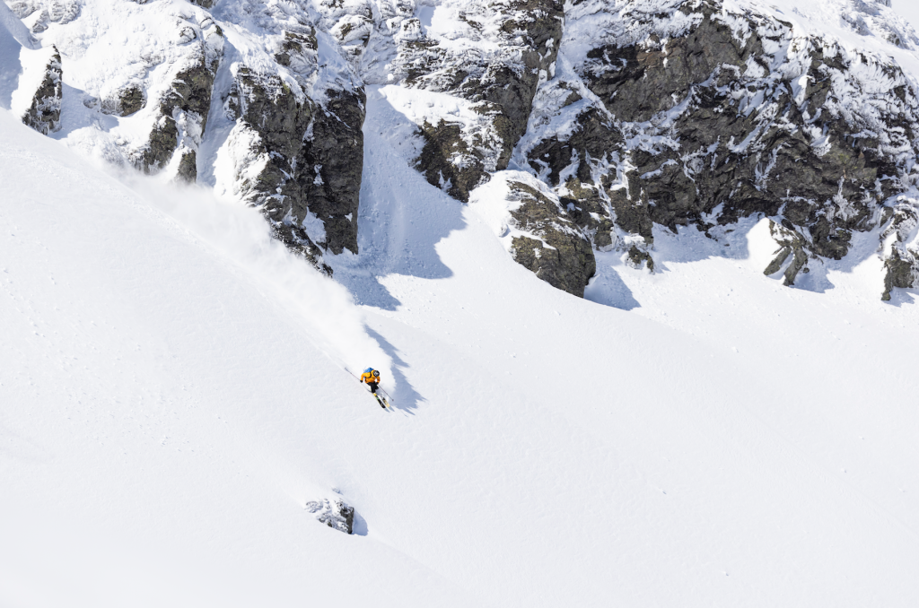 Ngarigo Country – Big lines, Bigger Avalanches and Spring Pow on the ...